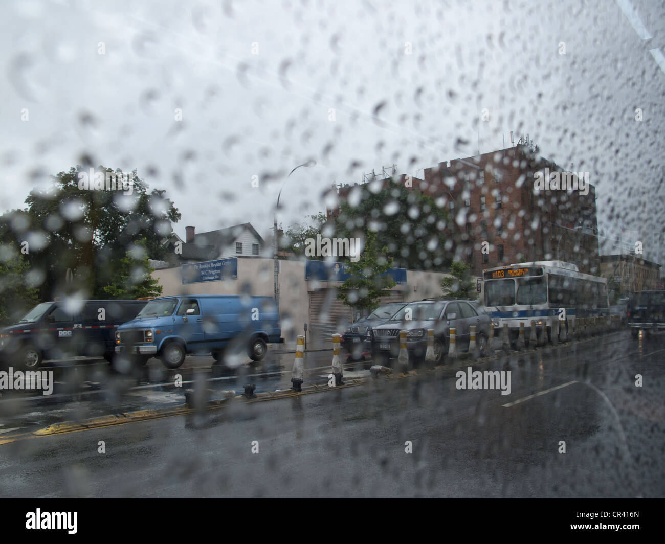 Looking out bus window hi-res stock photography and images - Alamy