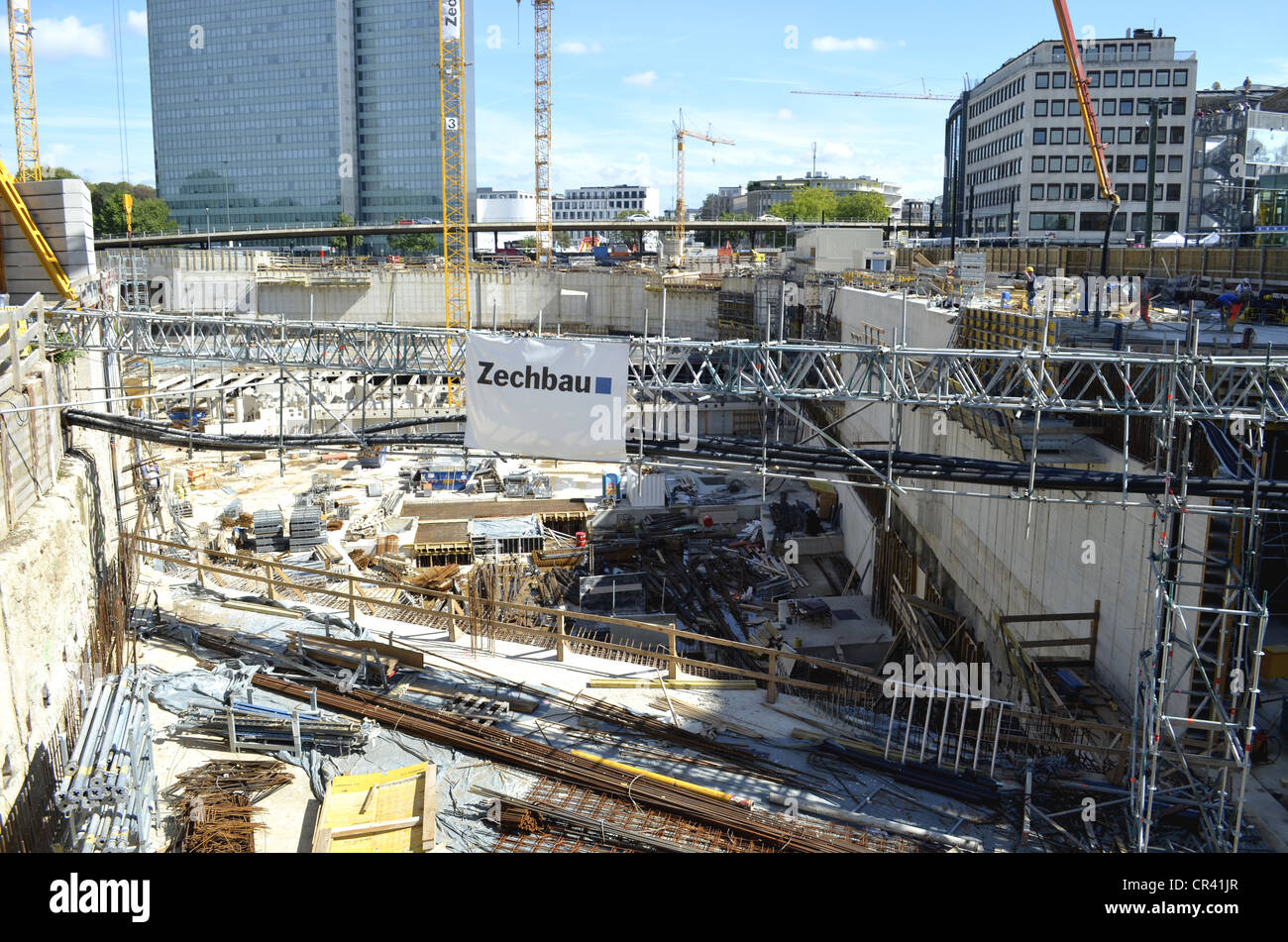 Construction site of the Koe-Bogen development, Koe, Koenigsallee ...
