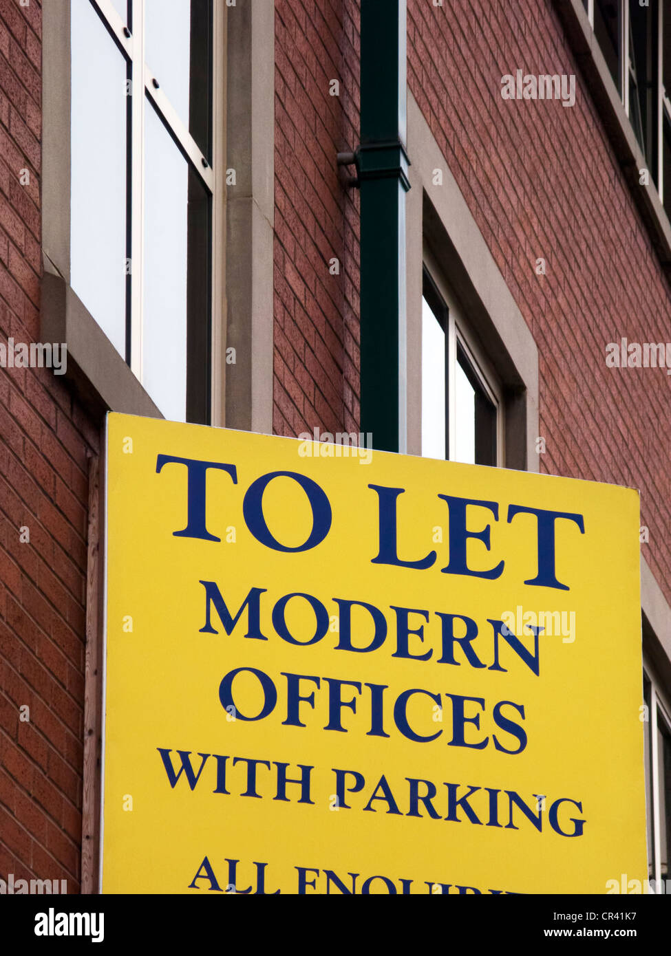 Offices to let sign Stock Photo - Alamy