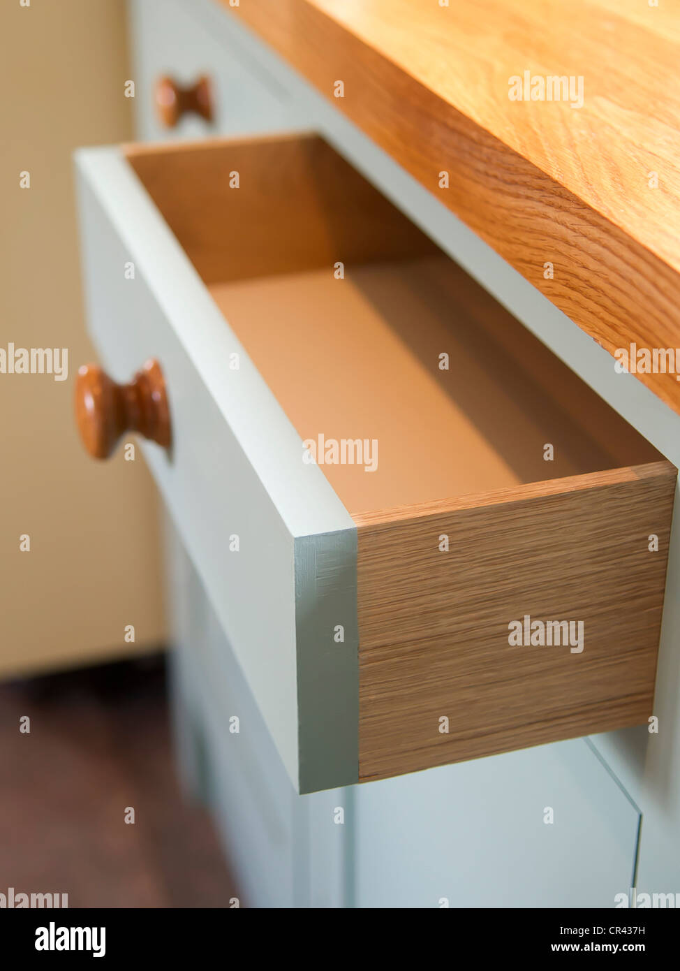 Open drawer hi-res stock photography and images - Alamy