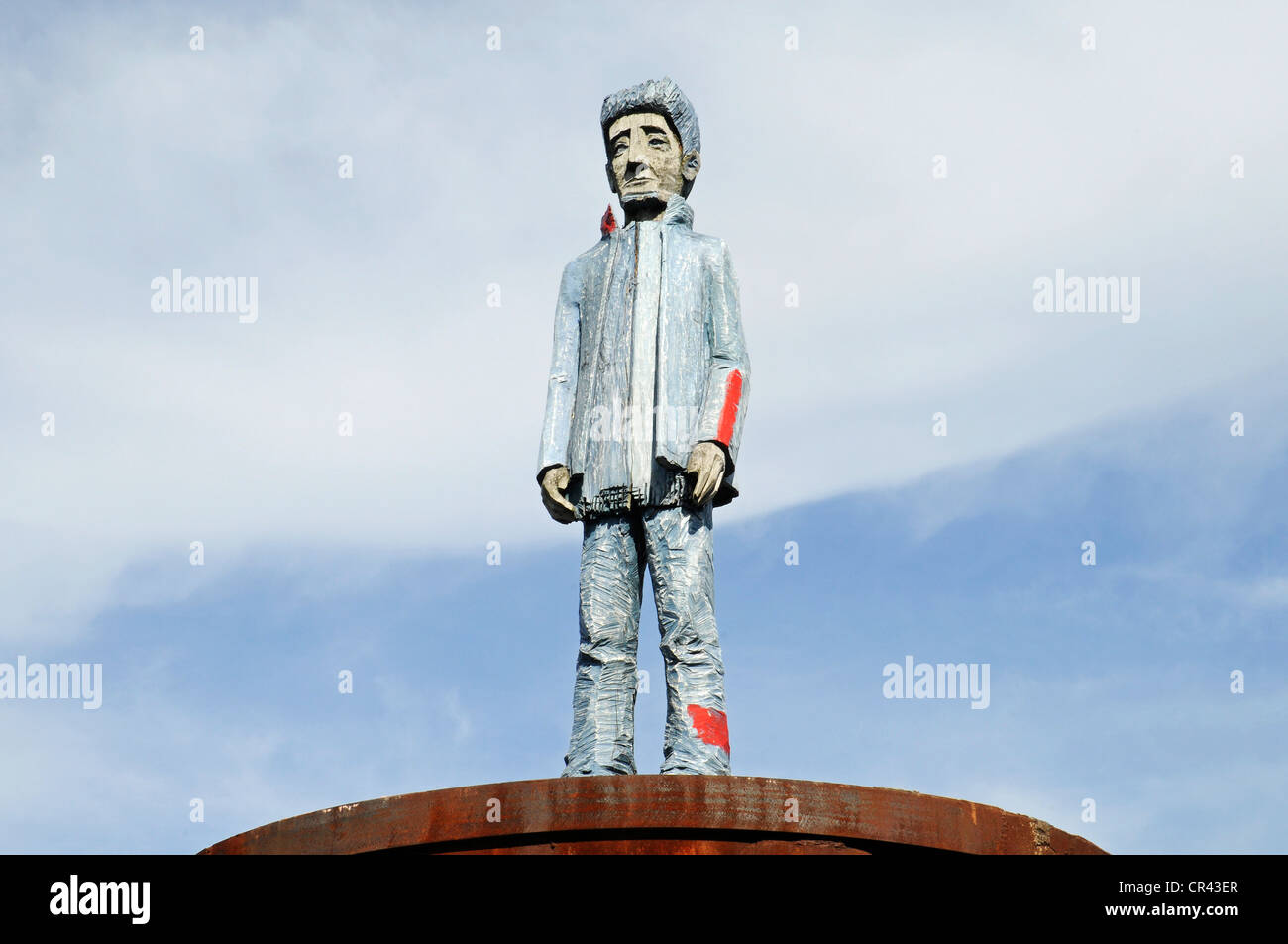 Sculpture of a standing man, museum platform, central station, LVR ...