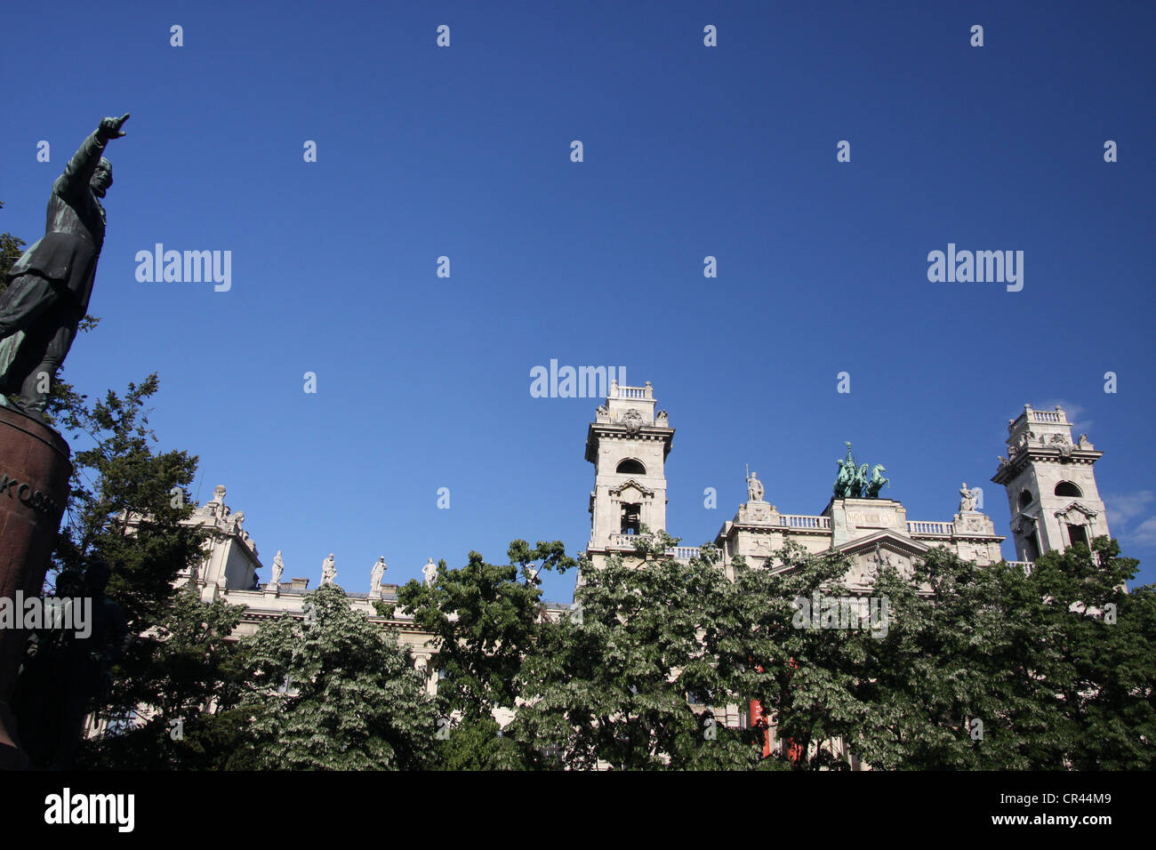 Kossuth Memorial is an imposing statue of former Hungarian Regent ...