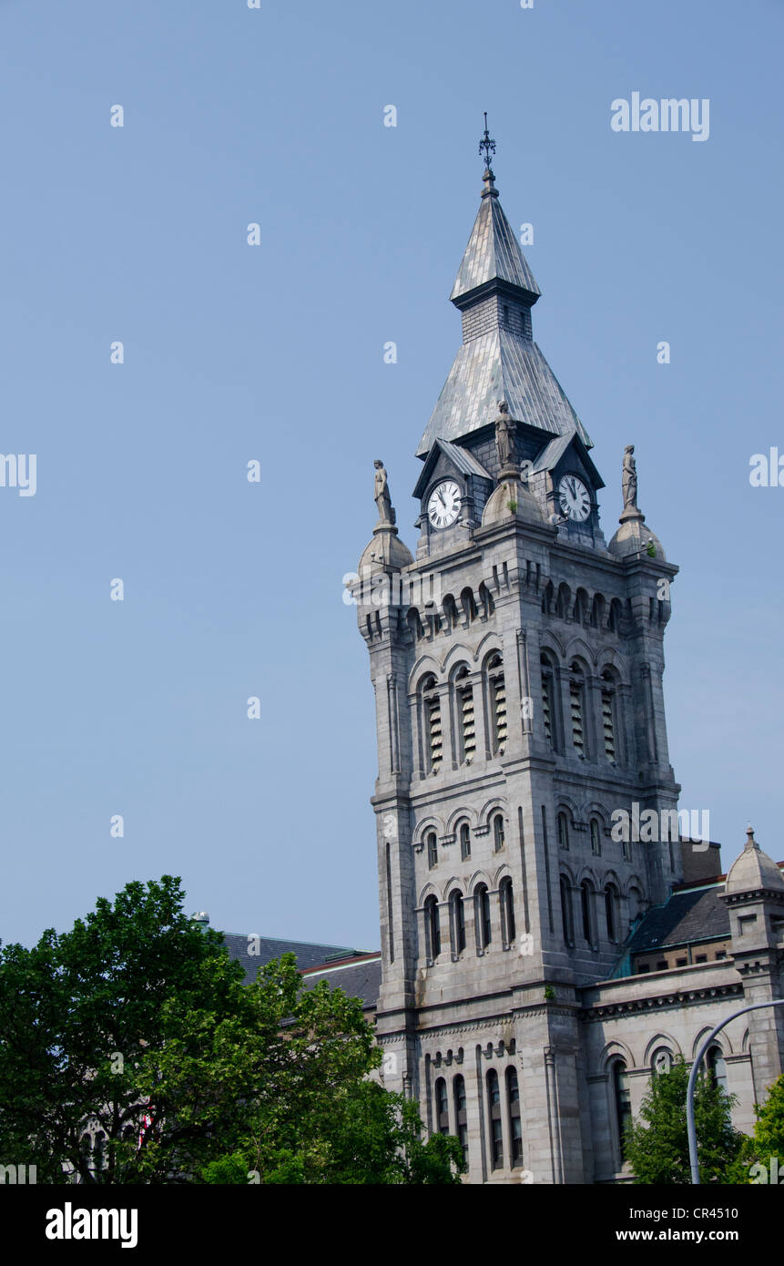 New York, Buffalo. Historic Erie County Hall & clock tower (old city ...