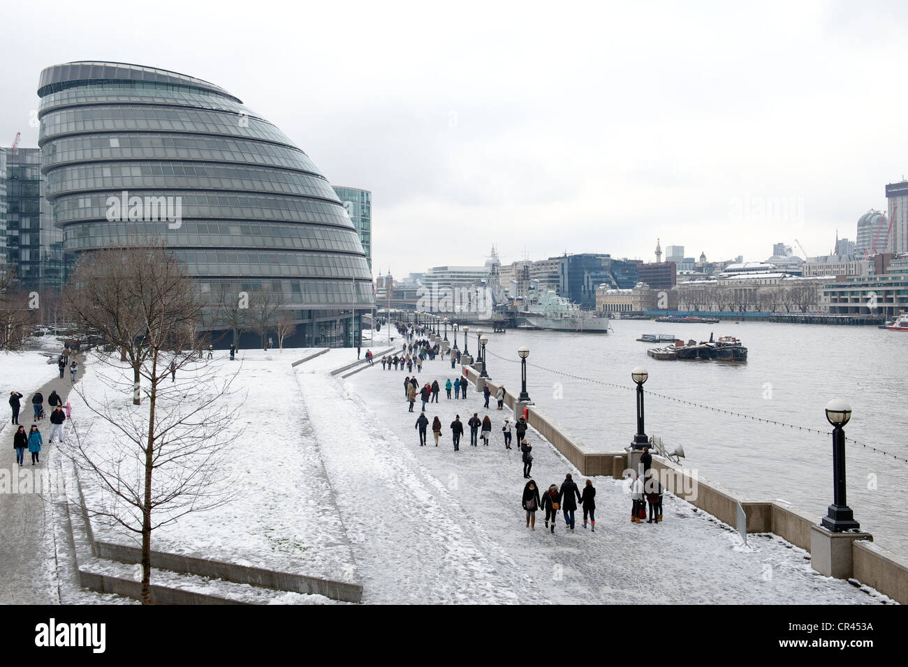 London snow scenery hi-res stock photography and images - Alamy
