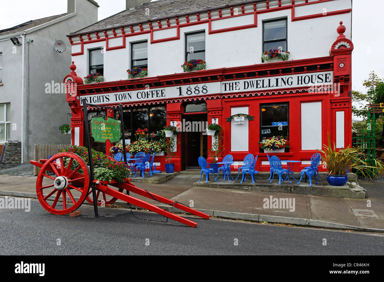 Historic coffee shop, Knightstown, Valentia Island, County Kerry ...