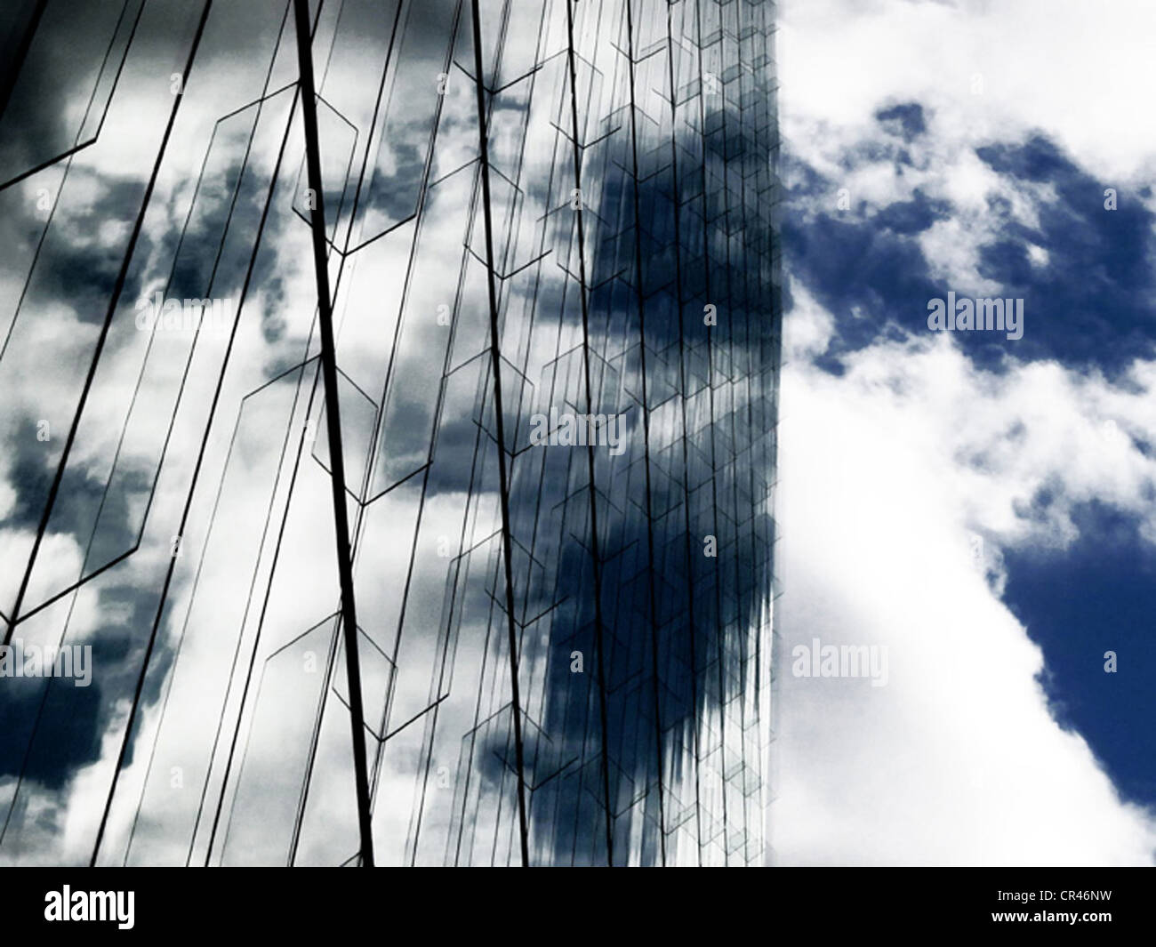 Reflections of clouds in a glass building hi-res stock photography and ...