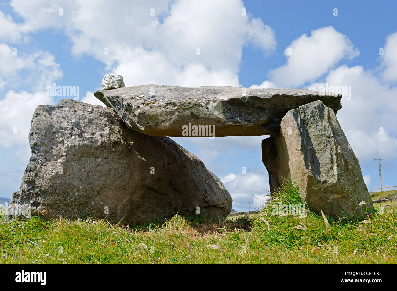 Dolmen Stones Stock Photos & Dolmen Stones Stock Images - Alamy