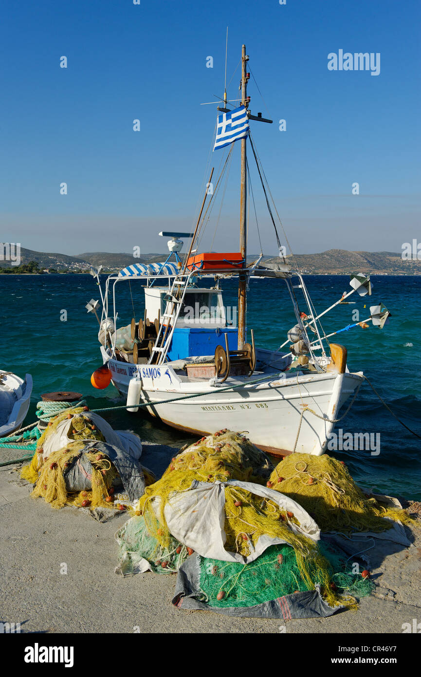 Samos greece fishing boat hi-res stock photography and images - Alamy