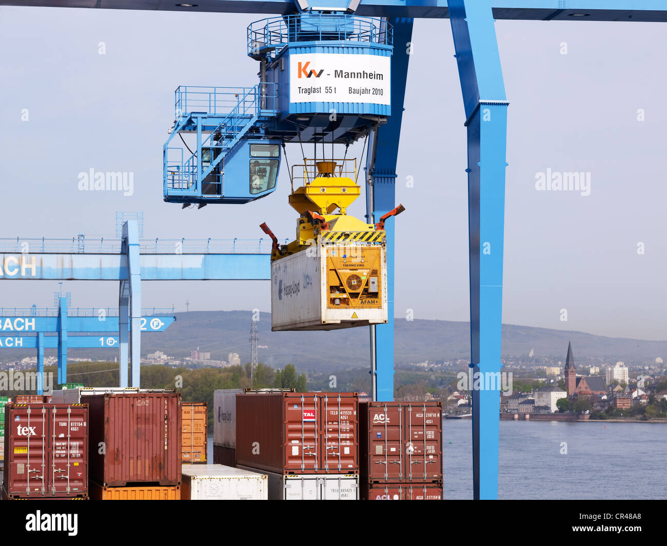 Bridge terminal hi-res stock photography and images - Alamy