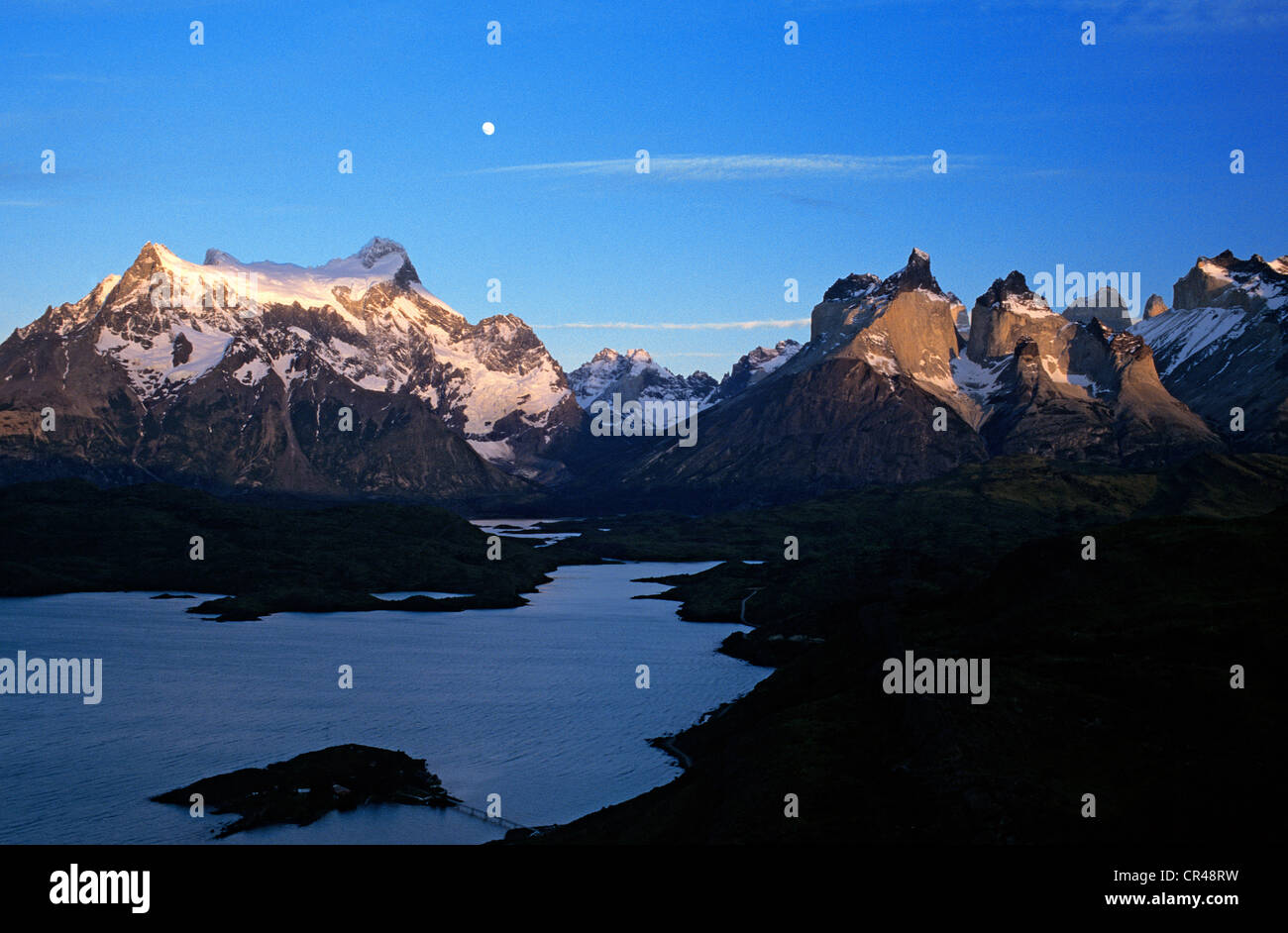 Magallanes And Antartica Chilena Stock Photos & Magallanes And ...