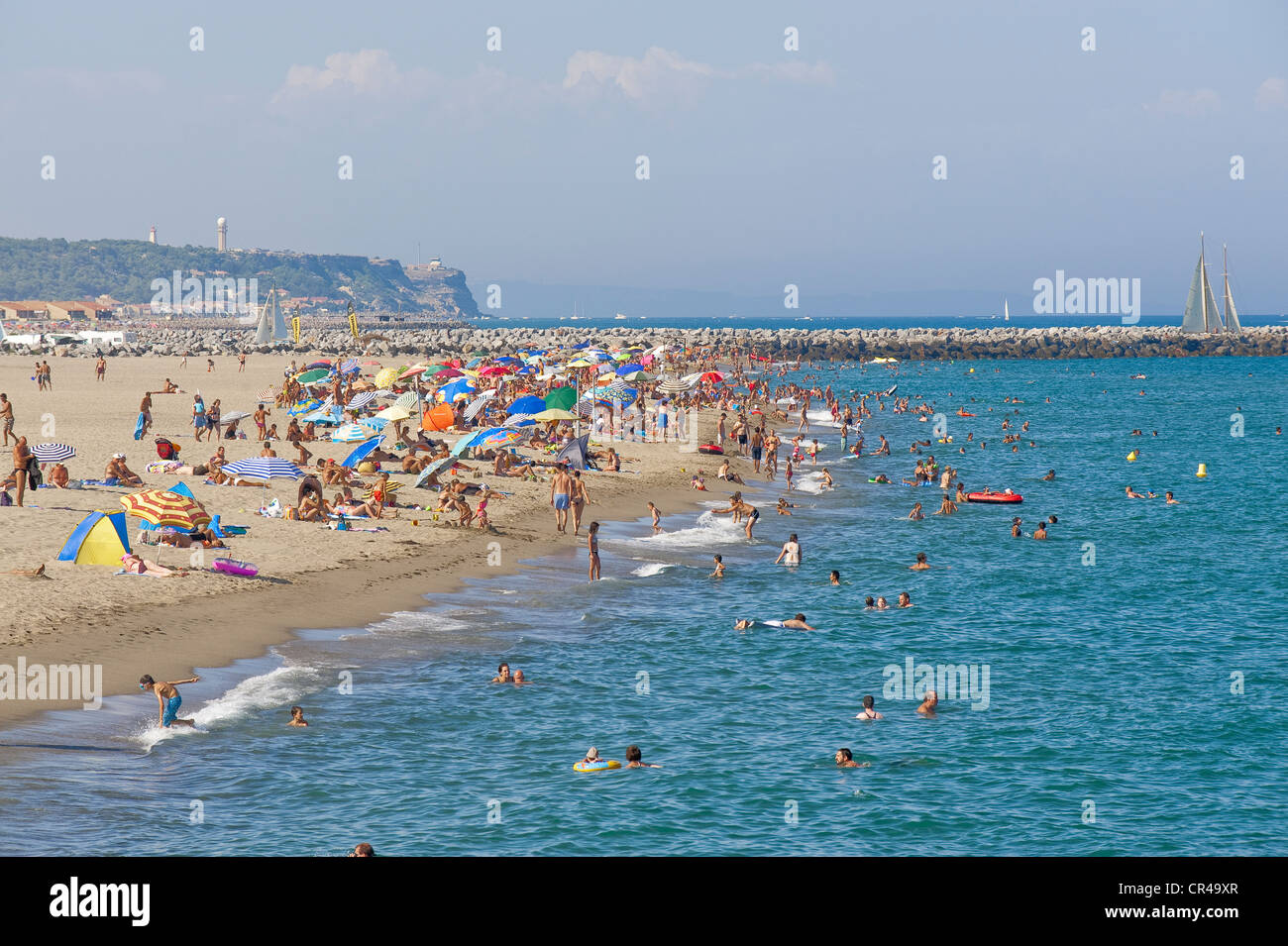 France, Aude, Corbieres, Port Leucate, beach of 18 km long Stock Photo ...