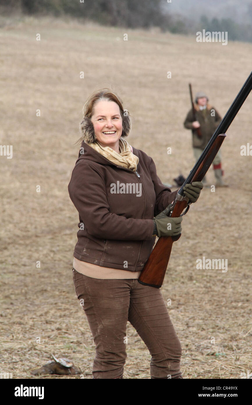 Lady shooting hi-res stock photography and images - Alamy
