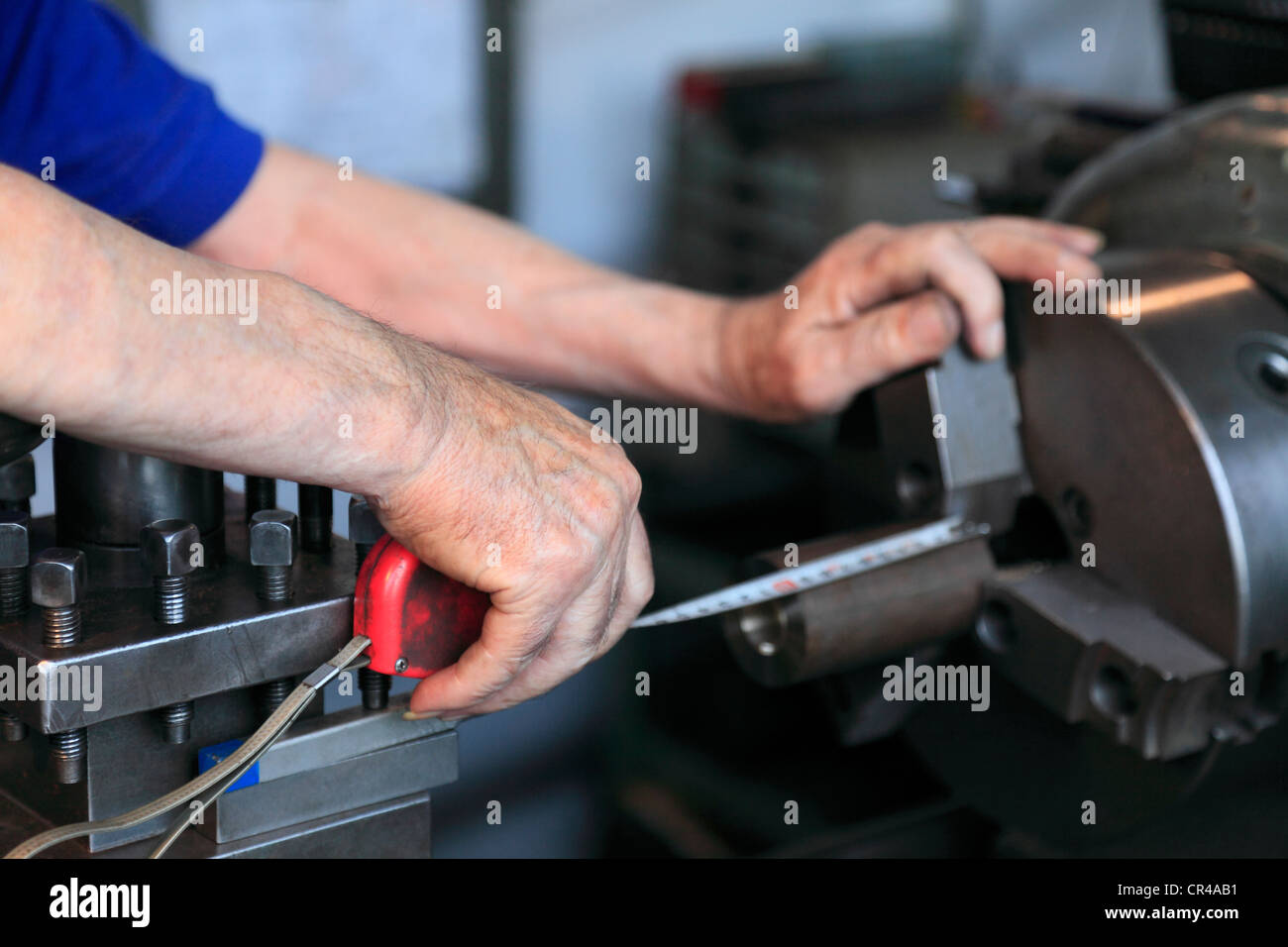 Machinery Mechanic Measuring Machine Stock Photo - Alamy