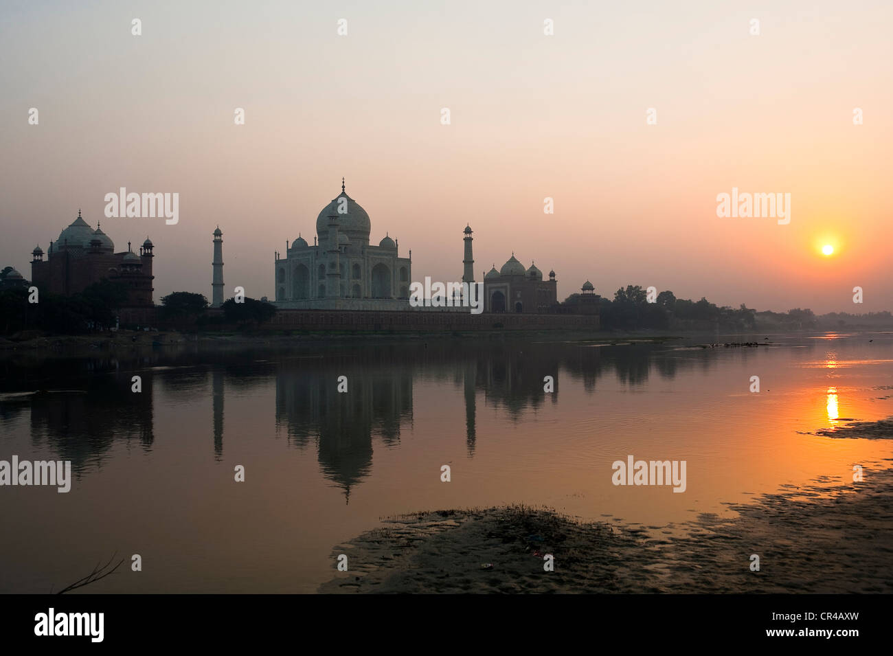 India, Uttar Pradesh State, Agra, Taj Mahal UNESCO World Heritage Stock ...