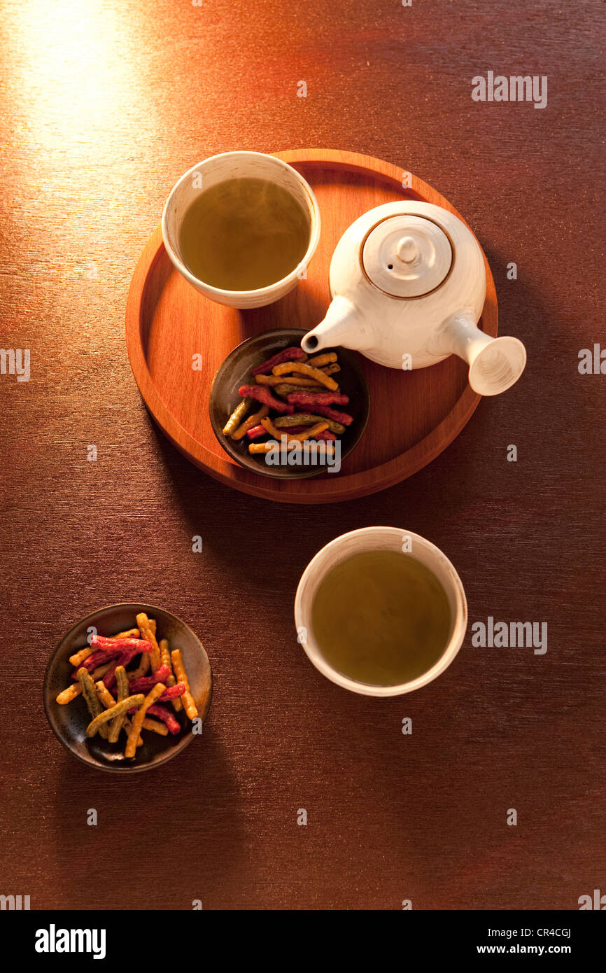 Japanese tea for two hi-res stock photography and images - Alamy
