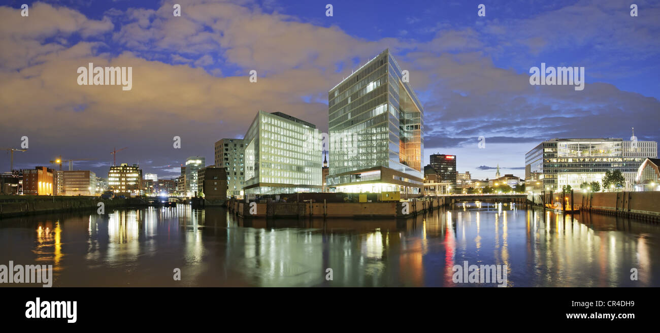 Building of the Spiegel publishing house and the Ericus-Contor building ...