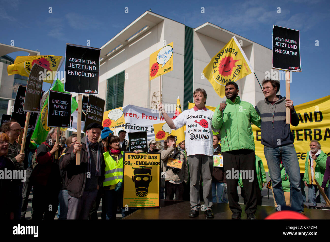 Greenpeace nuclear protest hi-res stock photography and images - Alamy