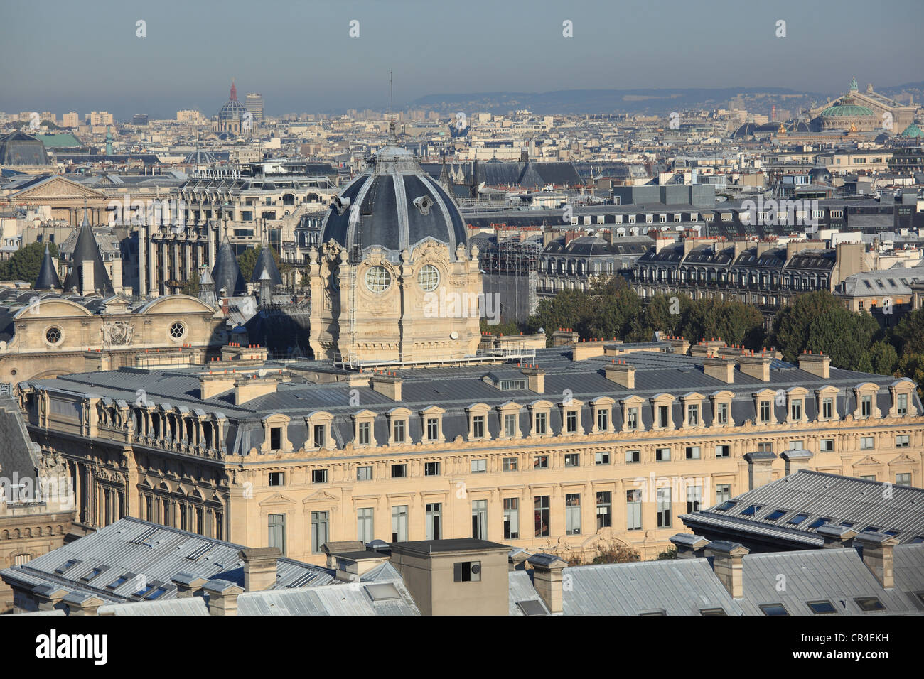 On commercial court hi-res stock photography and images - Alamy