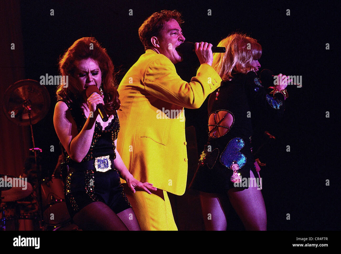 B-52's, US rock band, formed in 1976, members of the band (Fred ...