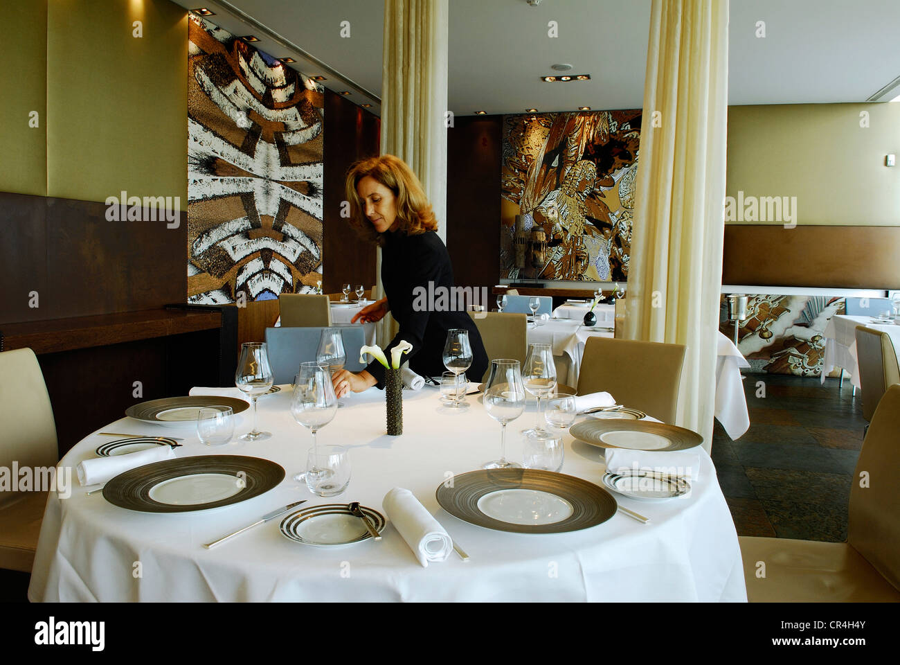 Restaurant eleven lisbon hi-res stock photography and images - Alamy