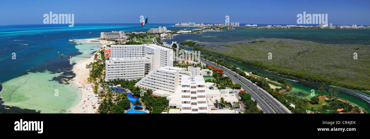 Mexico, Quintana Roo state, Cancun, the hotels area Stock Photo - Alamy
