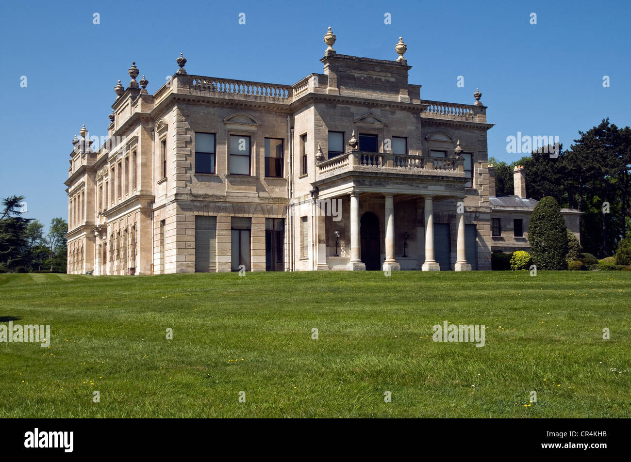 House up close Stock Photo - Alamy