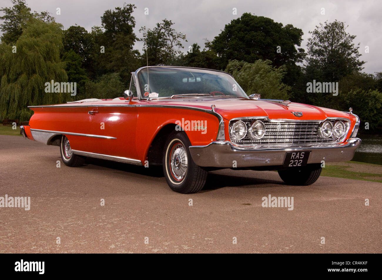 Skyliner hi-res stock photography and images - Alamy