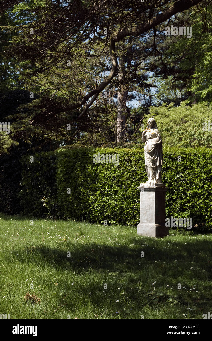 Brodsworth hall spring hi-res stock photography and images - Alamy