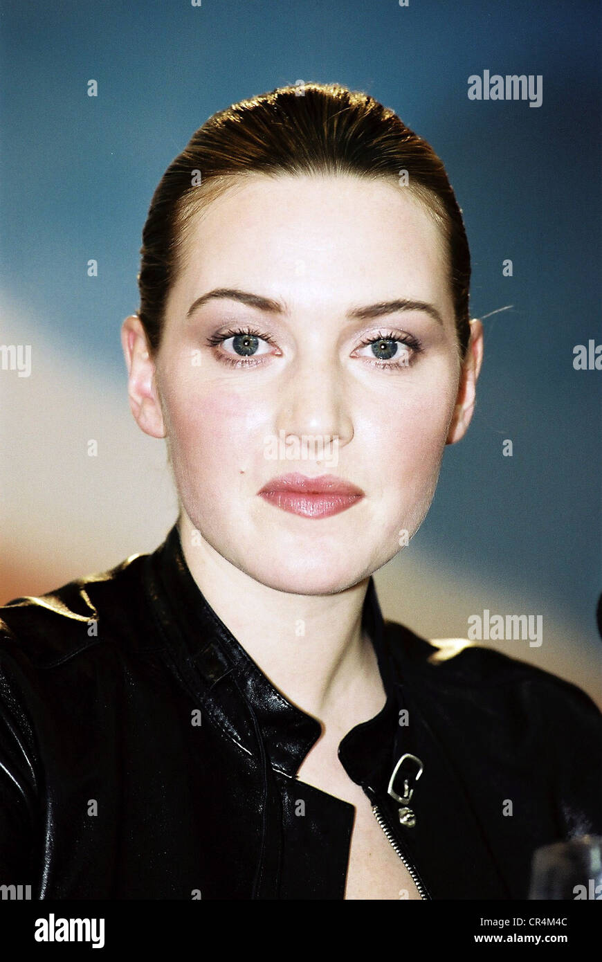 Kate winslet portrait hi-res stock photography and images - Alamy