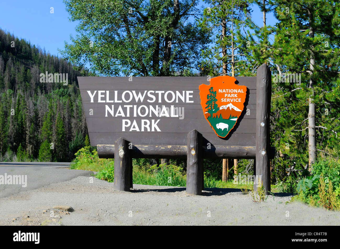Welcome sign yellowstone hi-res stock photography and images - Alamy
