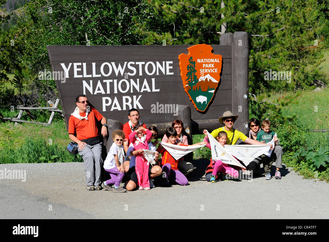 Welcome sign yellowstone hi-res stock photography and images - Alamy