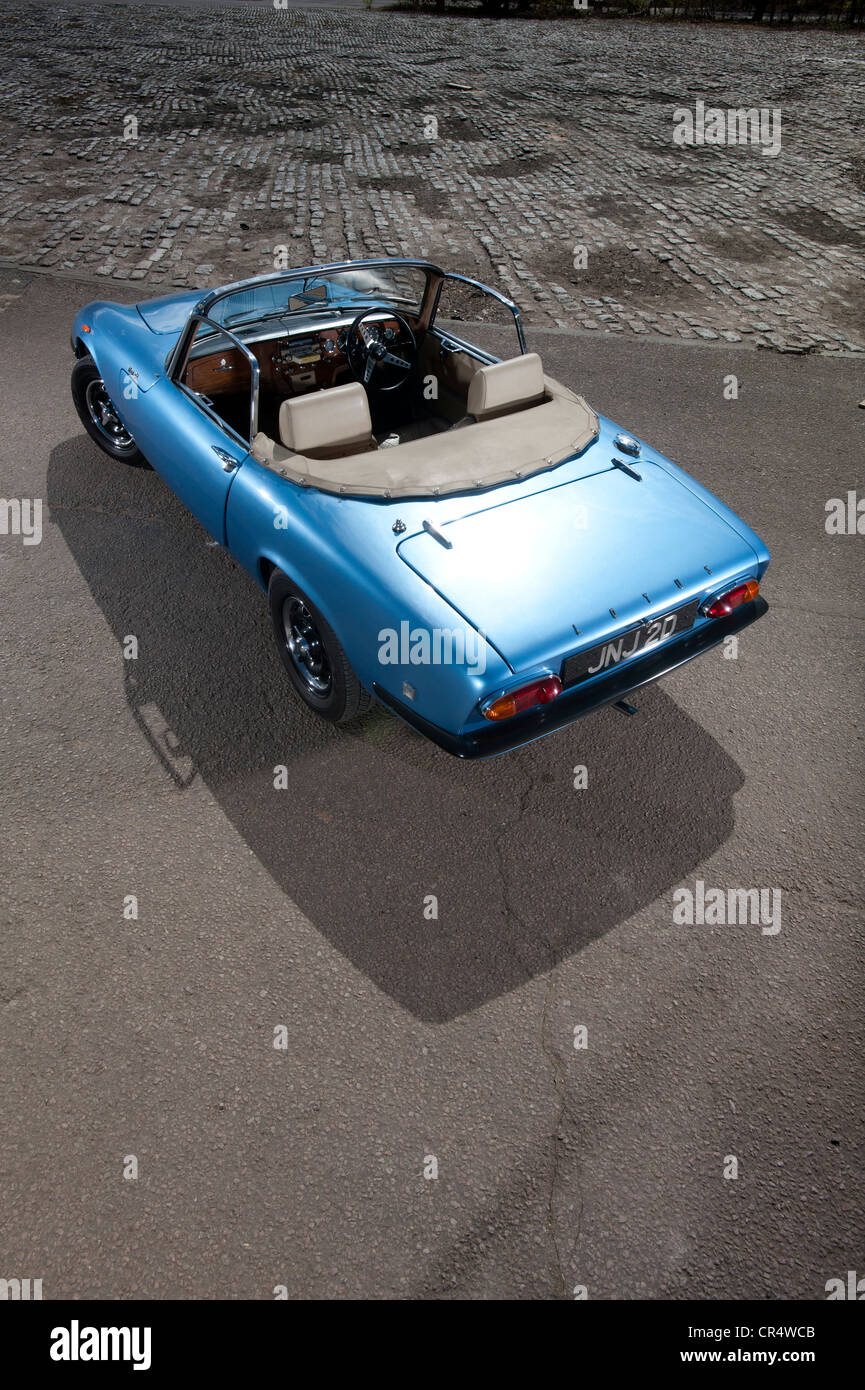 Lotus Elan classic British soft top sports car Stock Photo - Alamy
