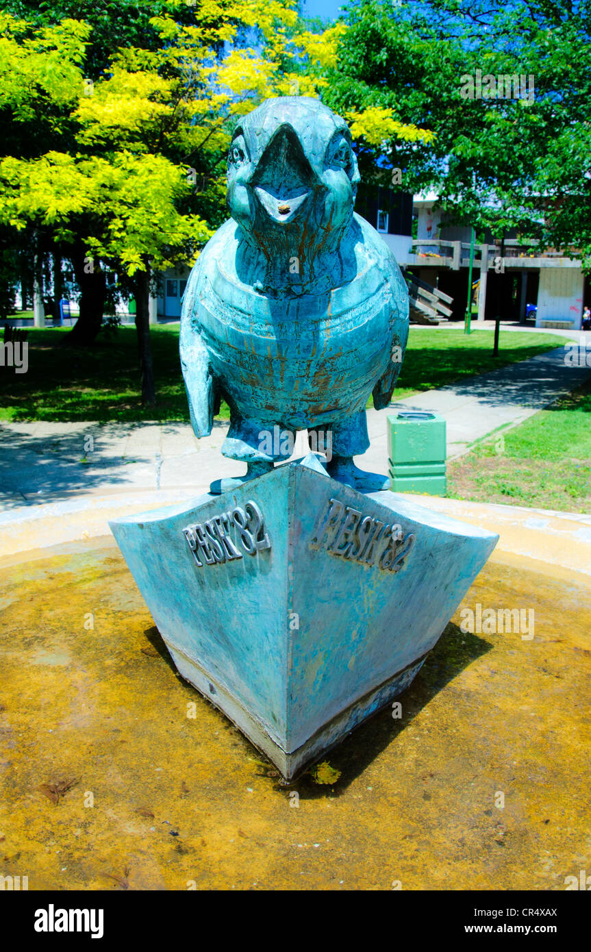 Duck monument in Belgrade Serba Stock Photo - Alamy