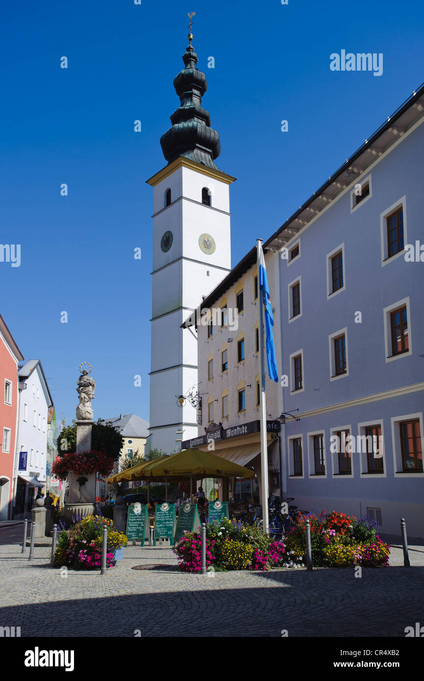 City centre and St. Martin parish church, Waging, Upper Bavaria ...
