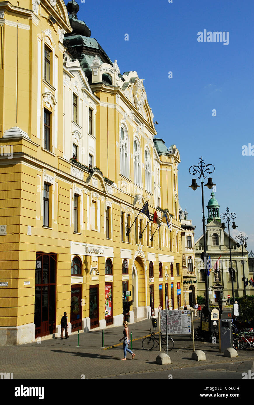 Hungary, Southern Transdanubia, Baranya County, Pecs, Szechenyi Square ...