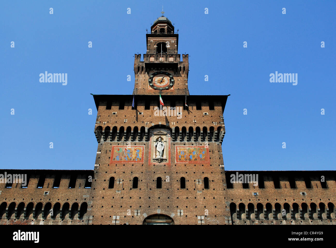 Statue sforza castle castello sforzesco hi-res stock photography and ...