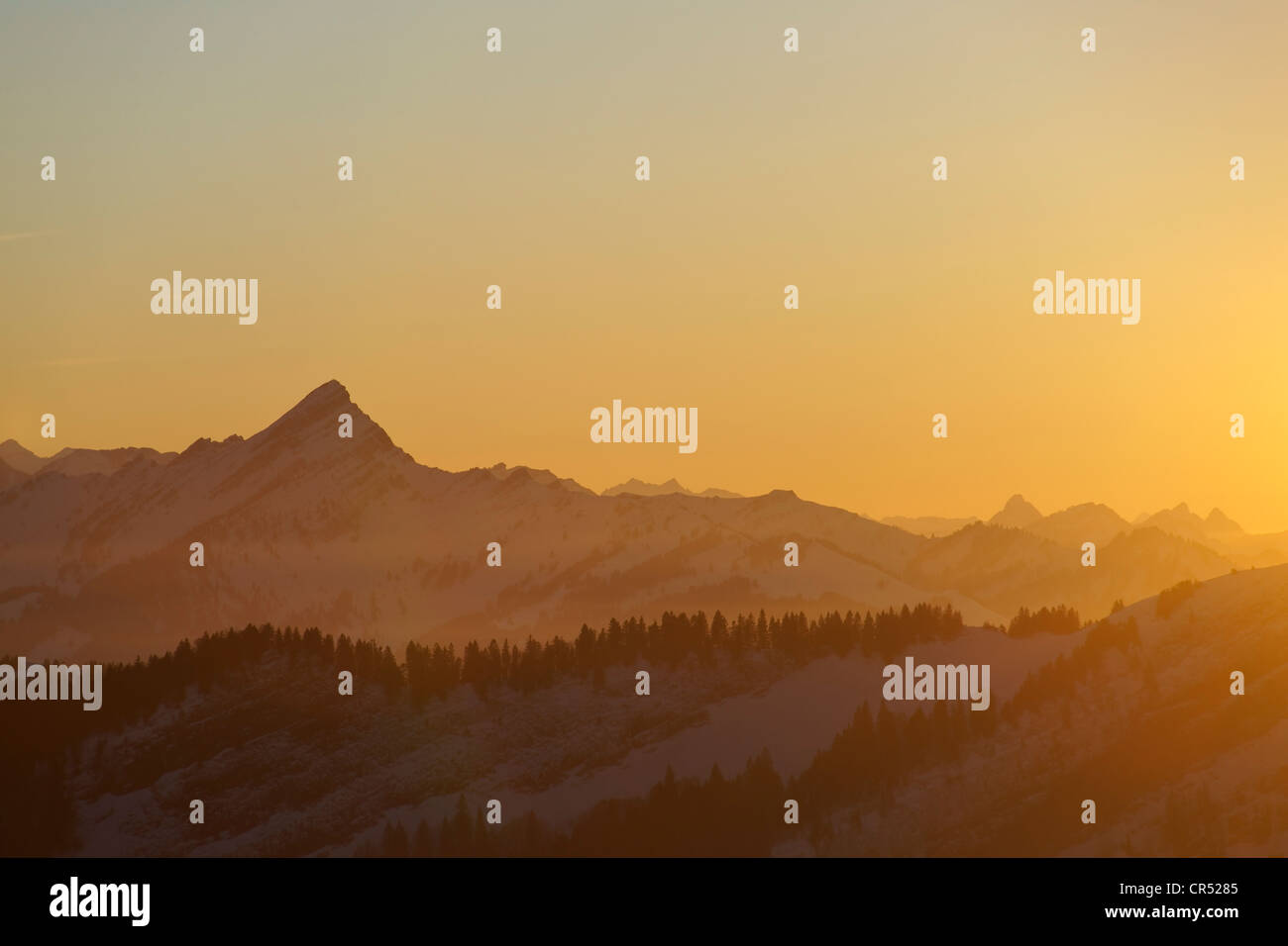 Sunset over the swiss alps hi-res stock photography and images - Alamy