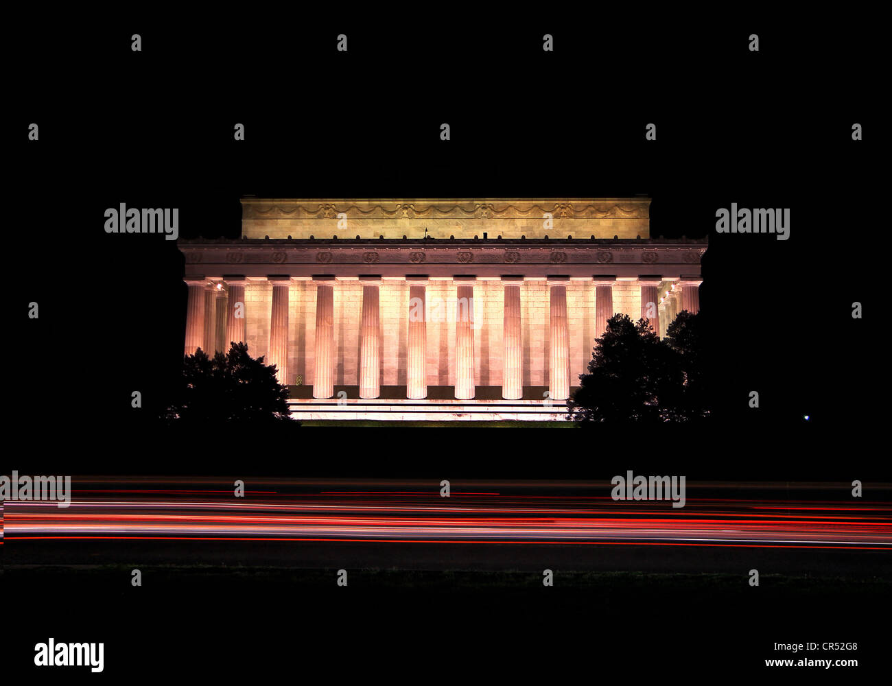 Lincoln Memorial at night Stock Photo - Alamy