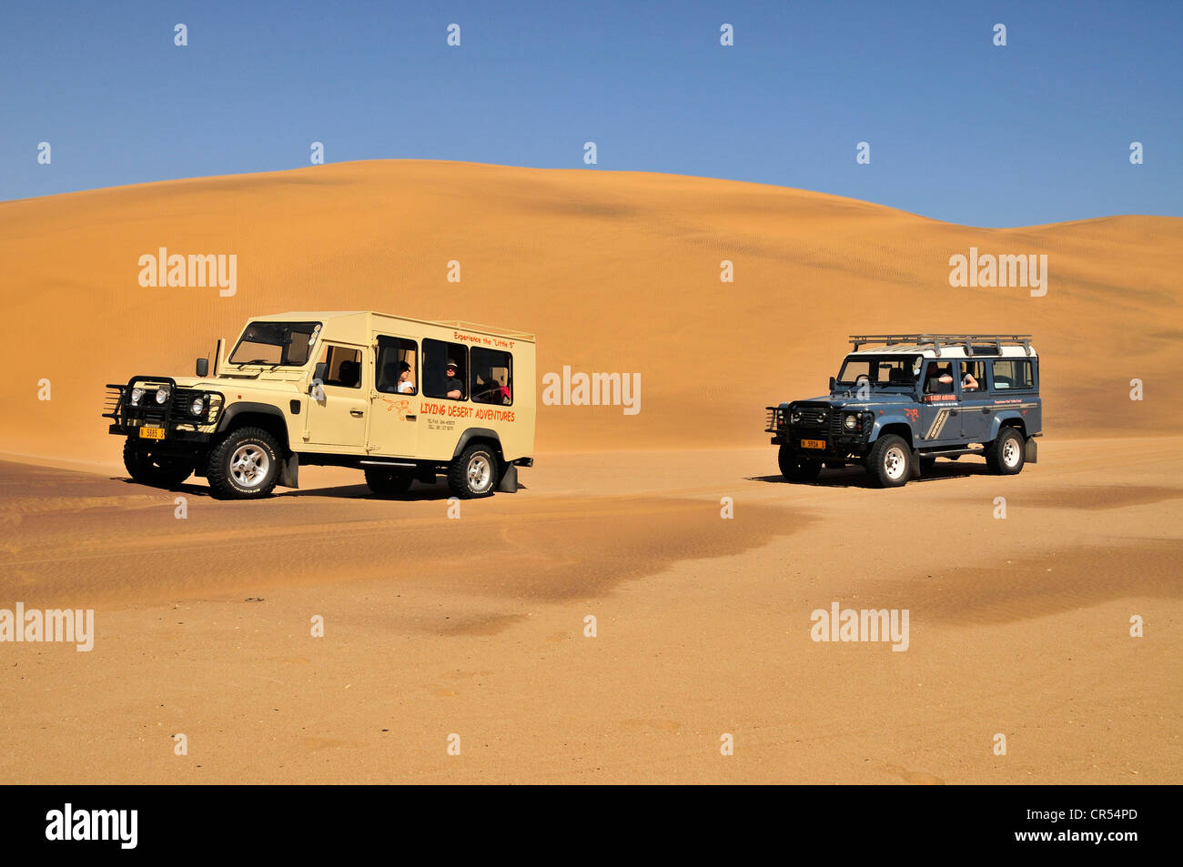 Desert Safari Vehicles High Resolution Stock Photography and Images - Alamy