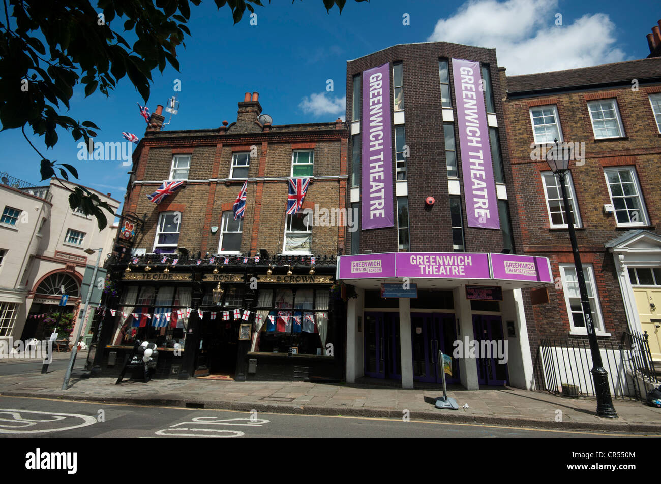 Greenwich theatre london hi-res stock photography and images - Alamy