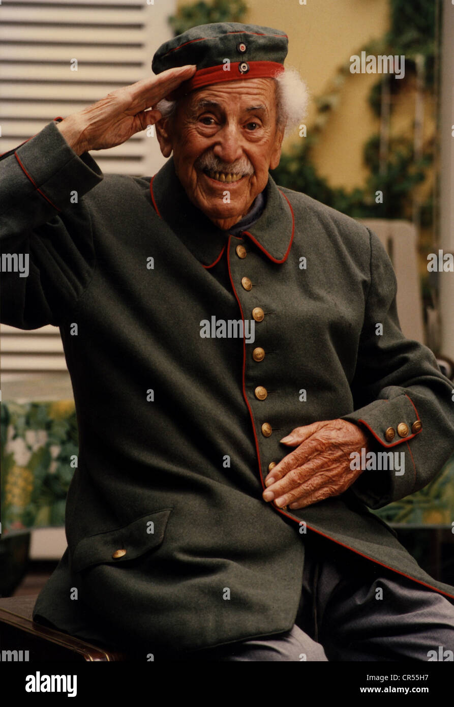 Millowitsch, Willy, 8.1.1909, - 20.9.1999, German actor, half length ...