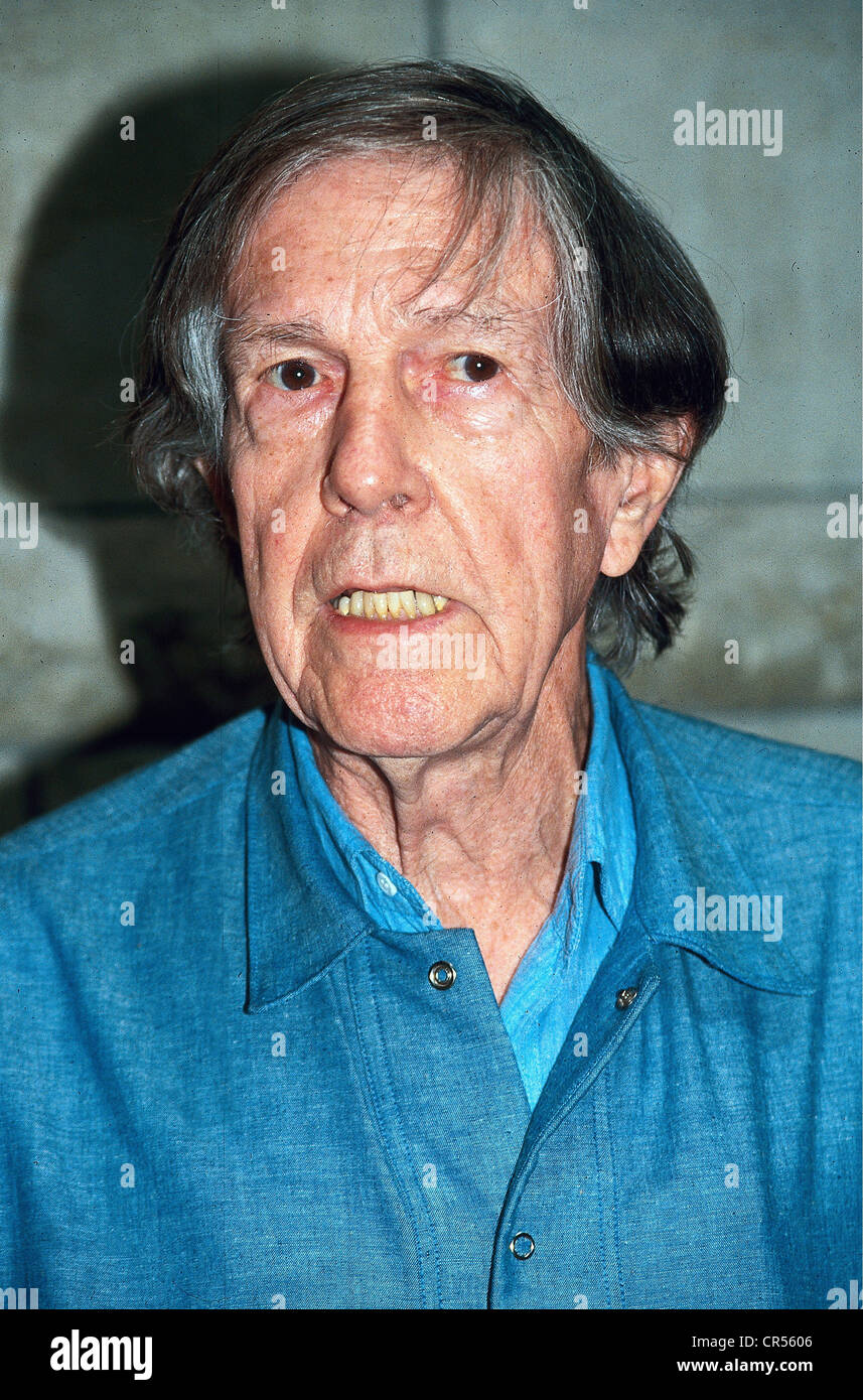 John cage composer hi-res stock photography and images - Alamy