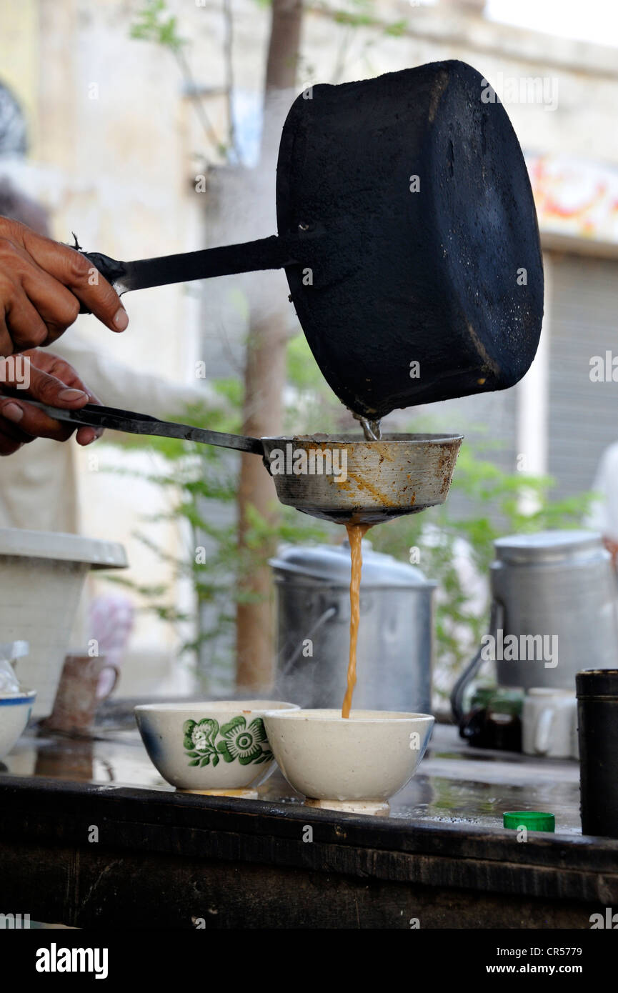 Pakistani tea hi-res stock photography and images - Alamy