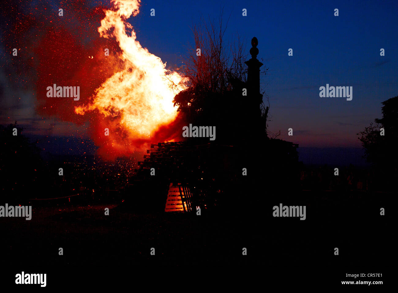 Elizabeth coombe hi-res stock photography and images - Alamy