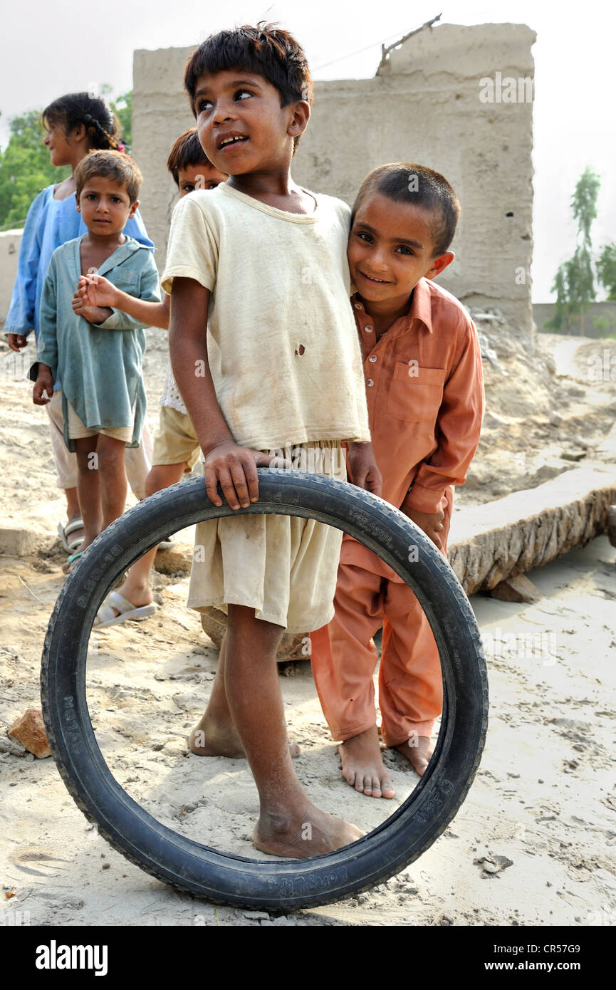 Boys punjab hi-res stock photography and images - Alamy
