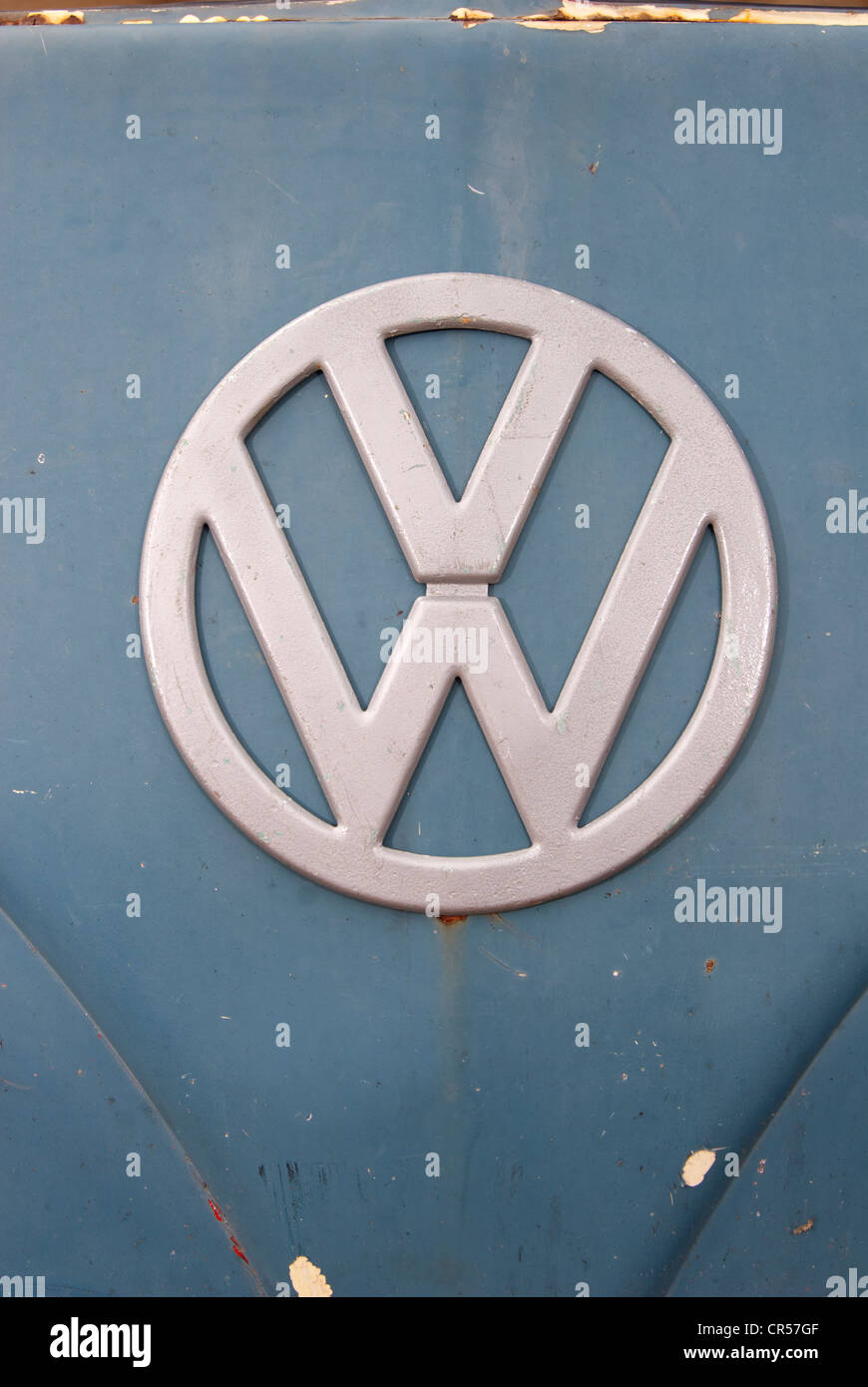 Vw camper van logo hi-res stock photography and images - Alamy