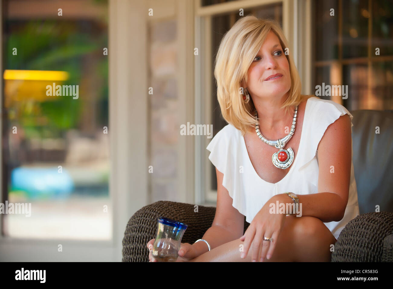 Natural woman 40s hi-res stock photography and images - Alamy