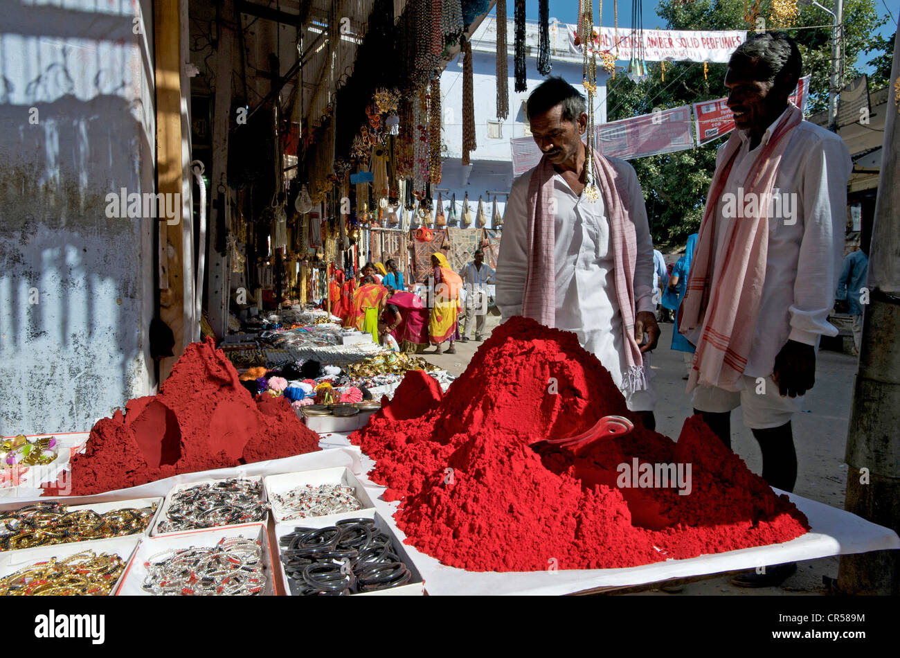 India rajasthan ajmer street scene hi-res stock photography and images ...