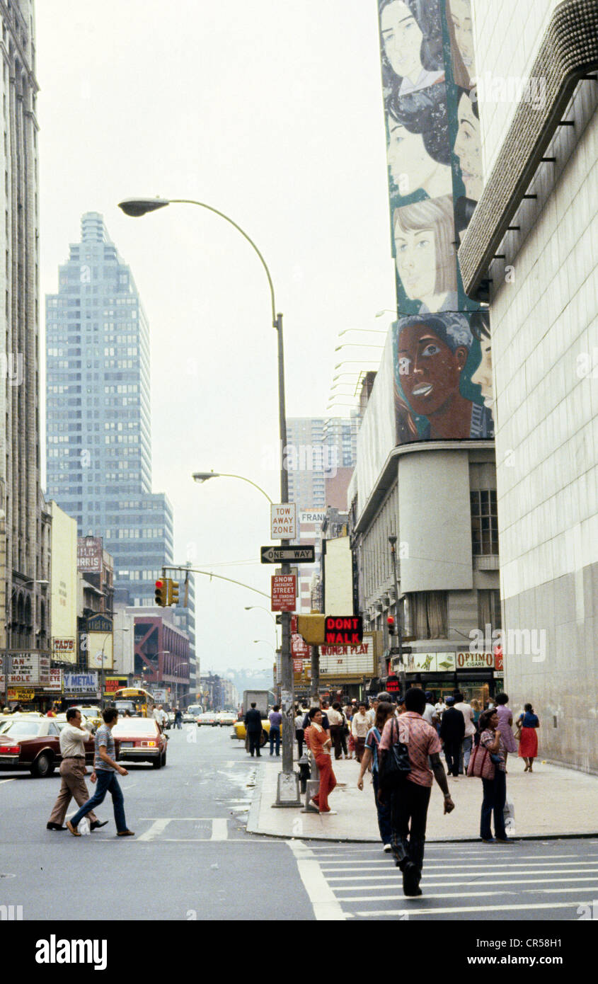 Street photo, Downtown New York, archival photo, August 1981 Stock ...