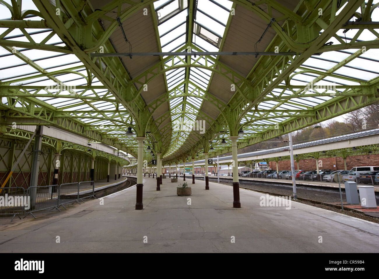 inside platforms at weymss bay railway station scotland uk Stock Photo ...